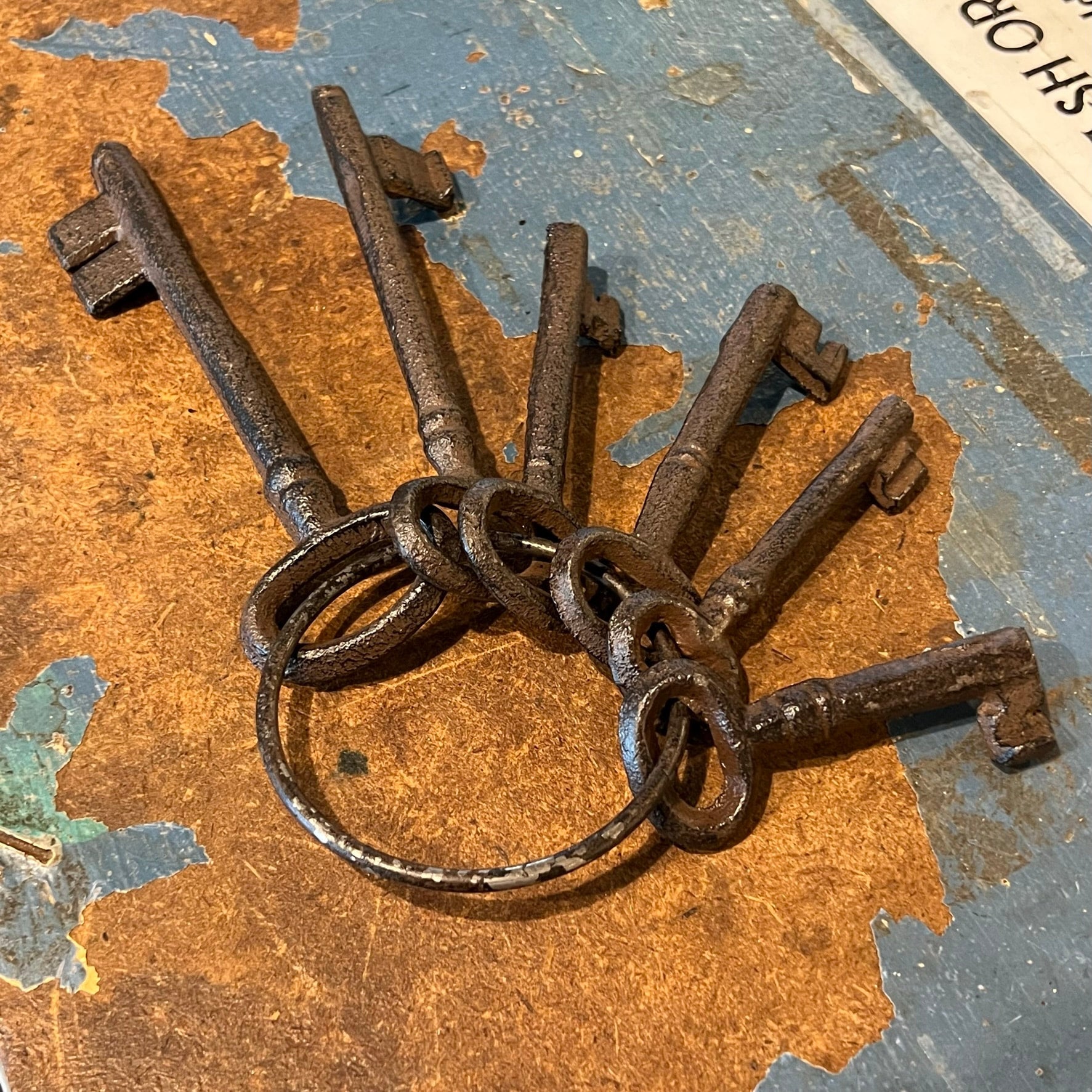 Cast Iron Jailer's Key Set (6 Keys) | Madison Street Salvage