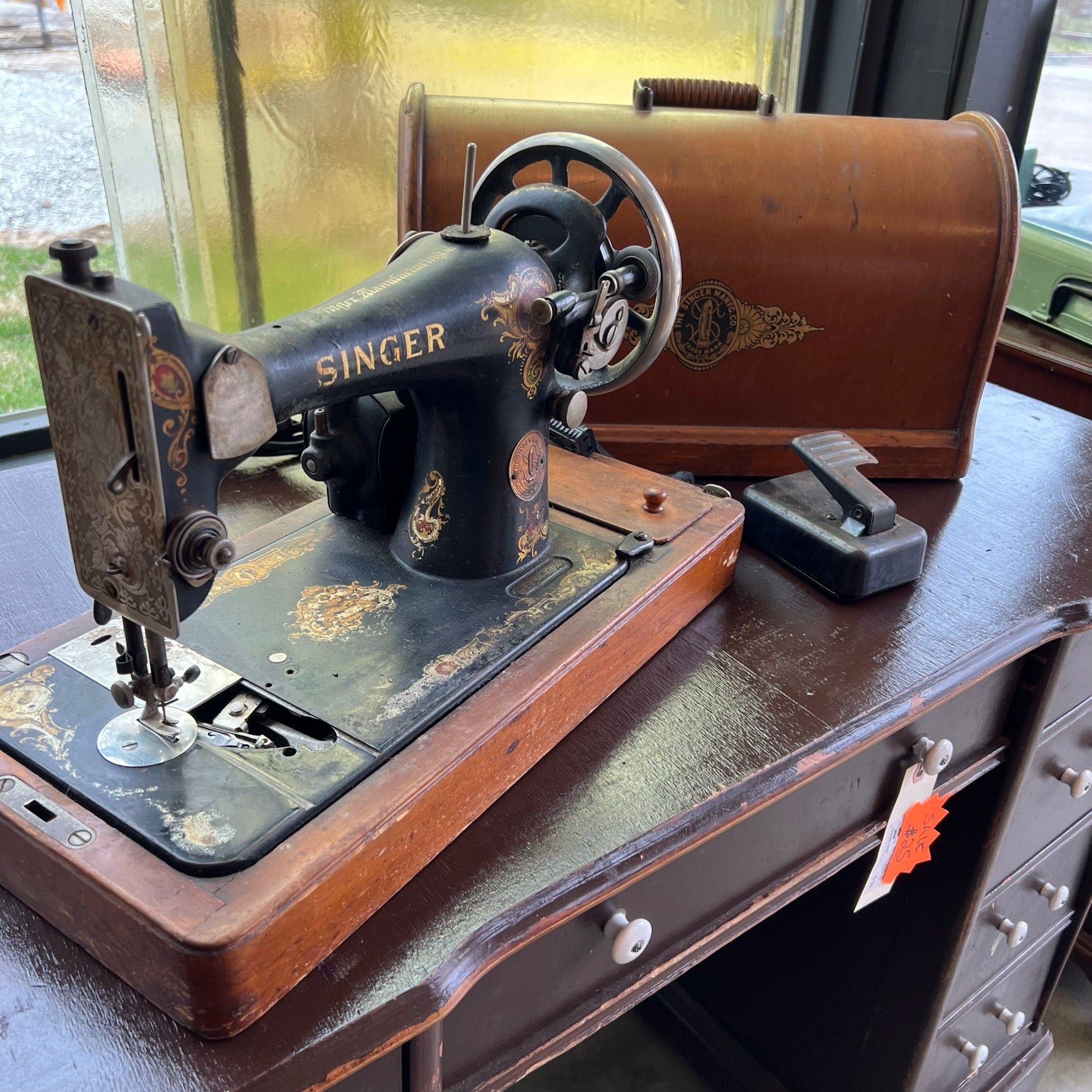 1920s Sewing Machine