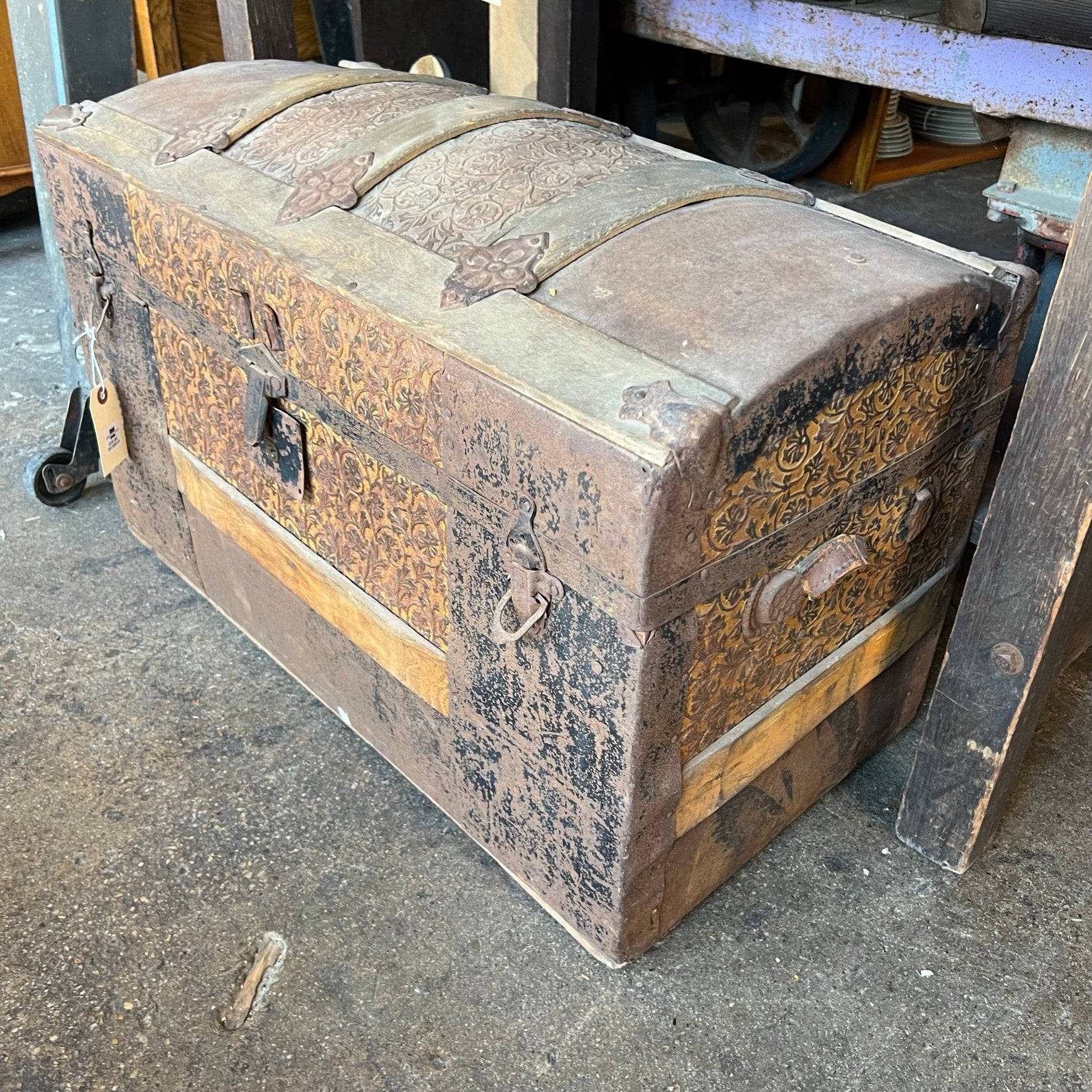 Antique Trunk | Madison Street Salvage