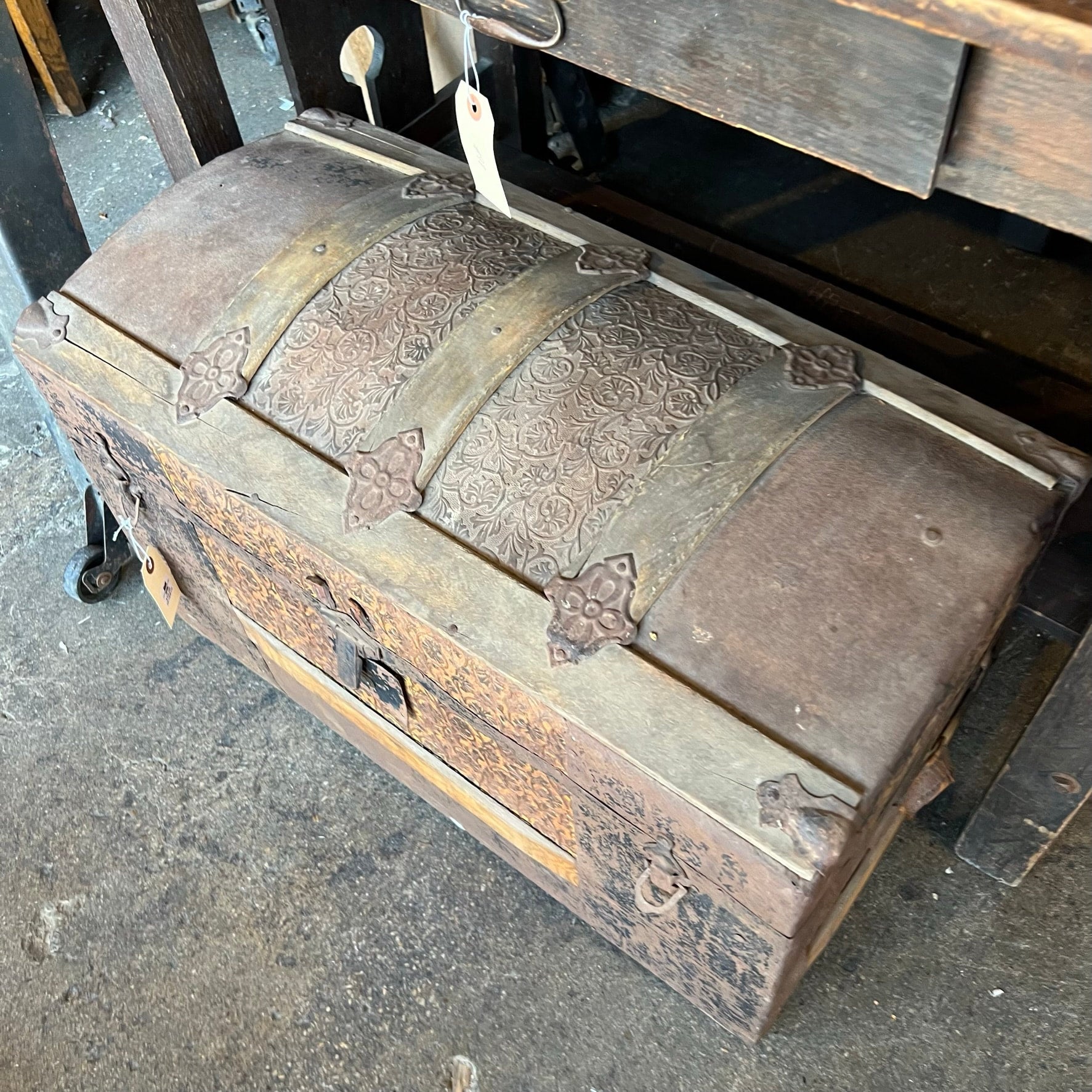Antique Trunk | Madison Street Salvage